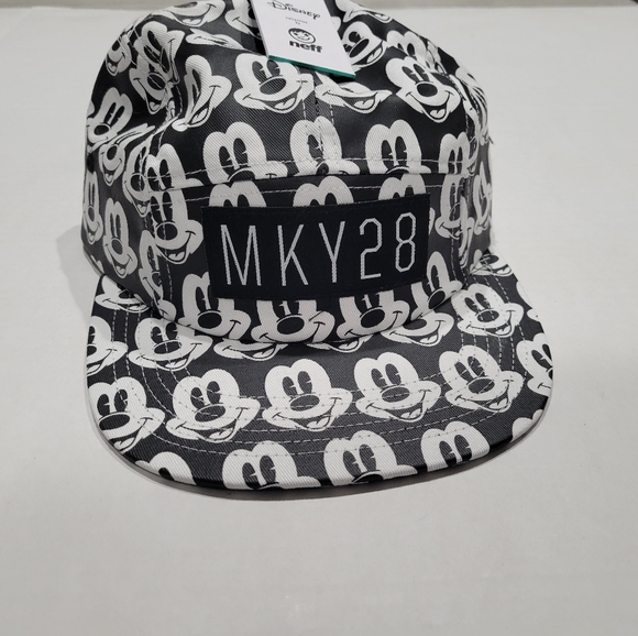 Neff | Accessories | Neff Disney Mickey Mouse Hat | Poshmark